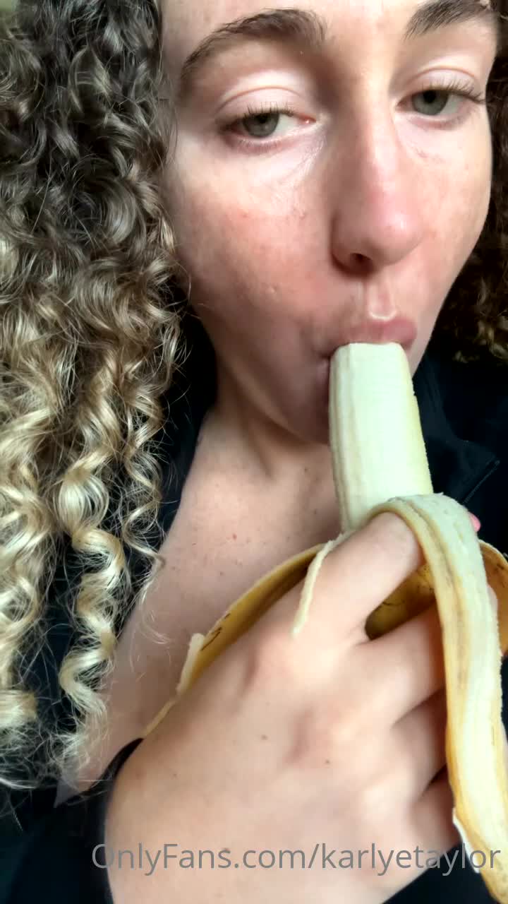 Watch Karlye Taylor Banana Blowjob Porn Video Cums 6068